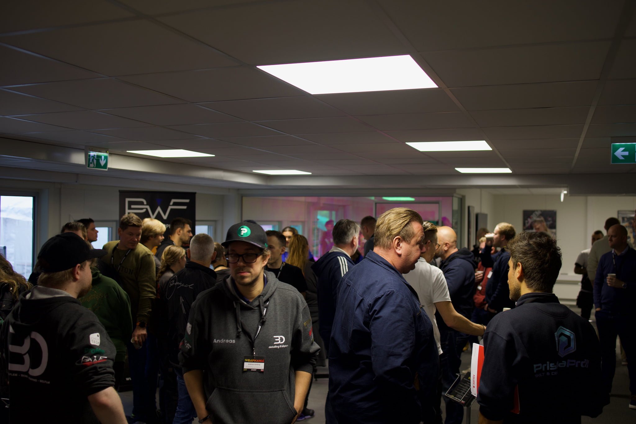 Fullsatt da Justin Pate besøkte Wrapmania